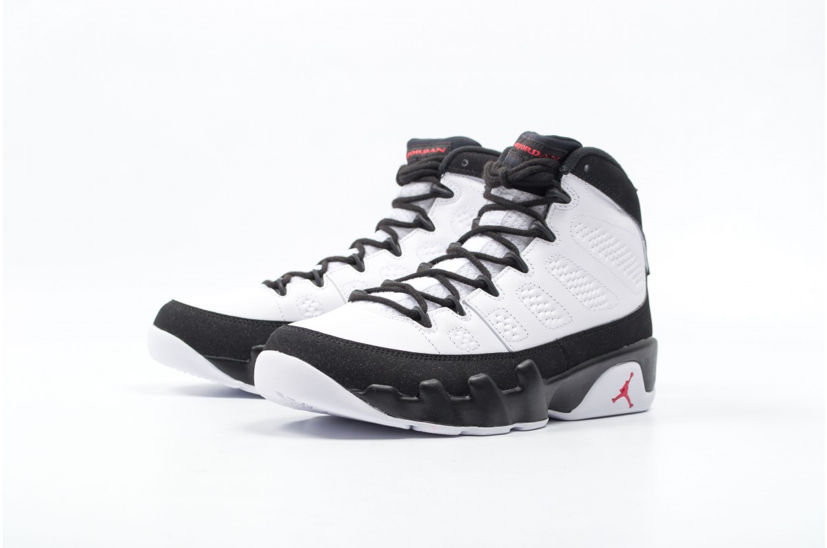 Back to 1993 with the Air Jordan 9 Retro OG - BLOG | FOOTDISTRICT