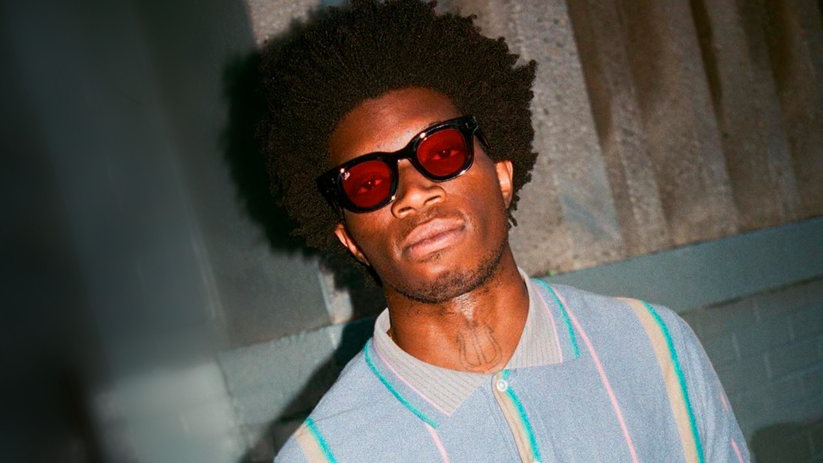 AKILA, the new queen of eyewear - BLOG | FOOTDISTRICT