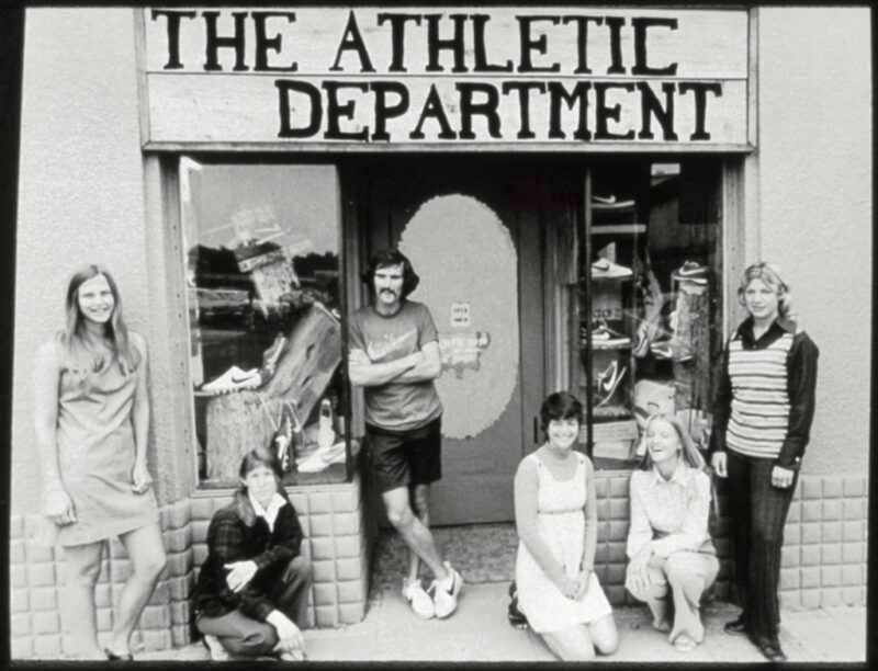 Nike and the Oceans: A History – BLOG | FOOTDISTRICT