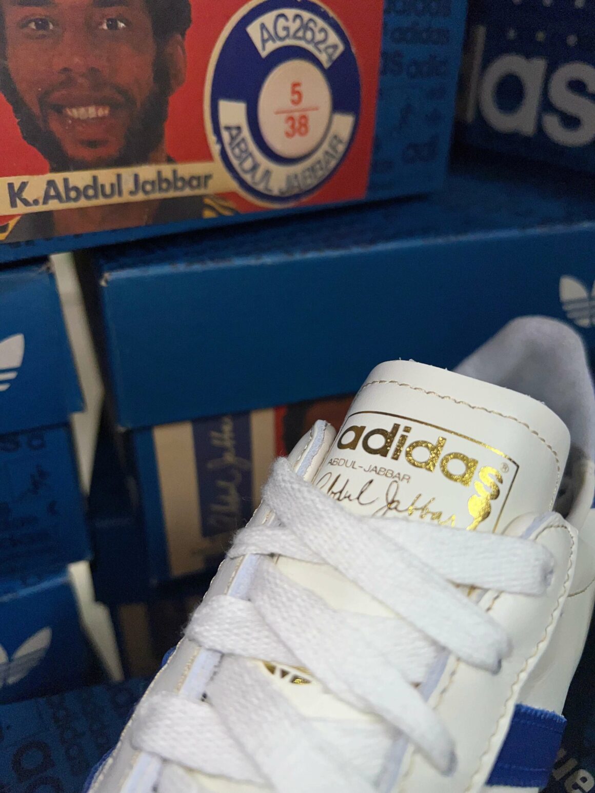 Jabbar, el jugador y sus adidas – BLOG | FOOTDISTRICT