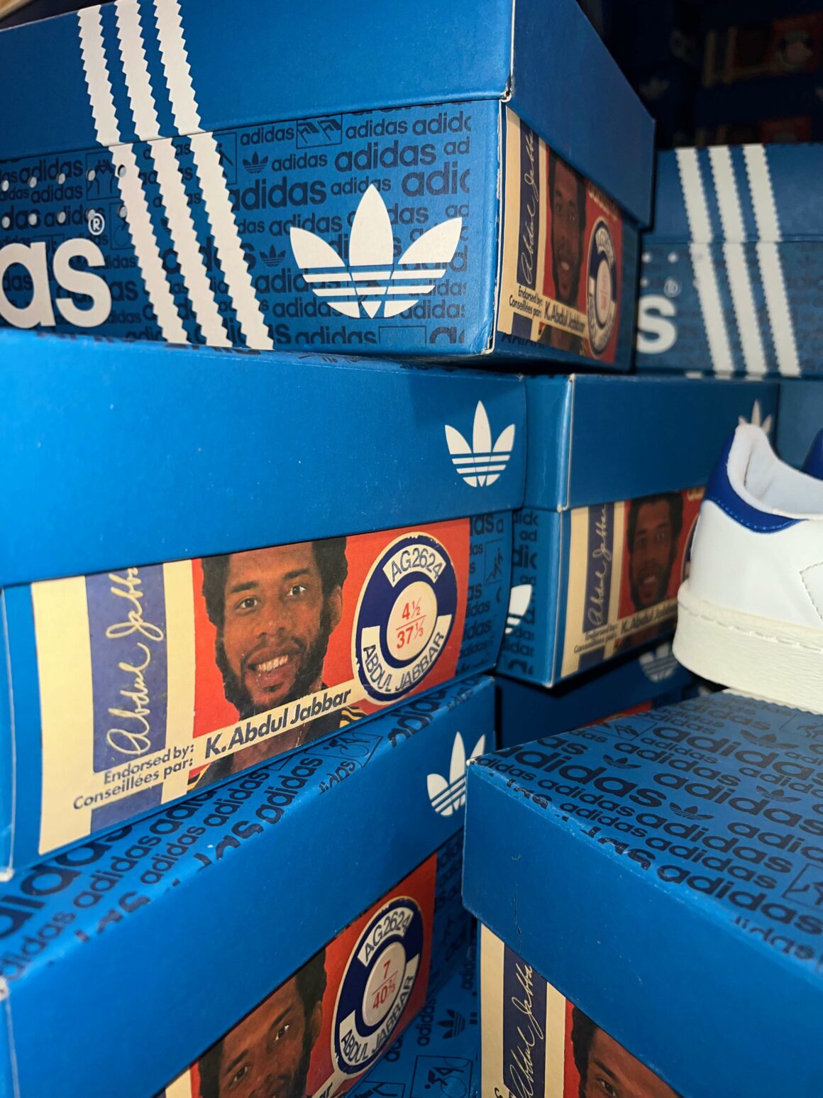 Jabbar, el jugador y sus adidas – BLOG | FOOTDISTRICT