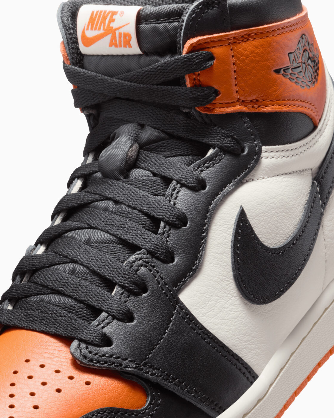 “Shattered Backboard”: Air Jordan 1 and the Story of Smashed Rings ...