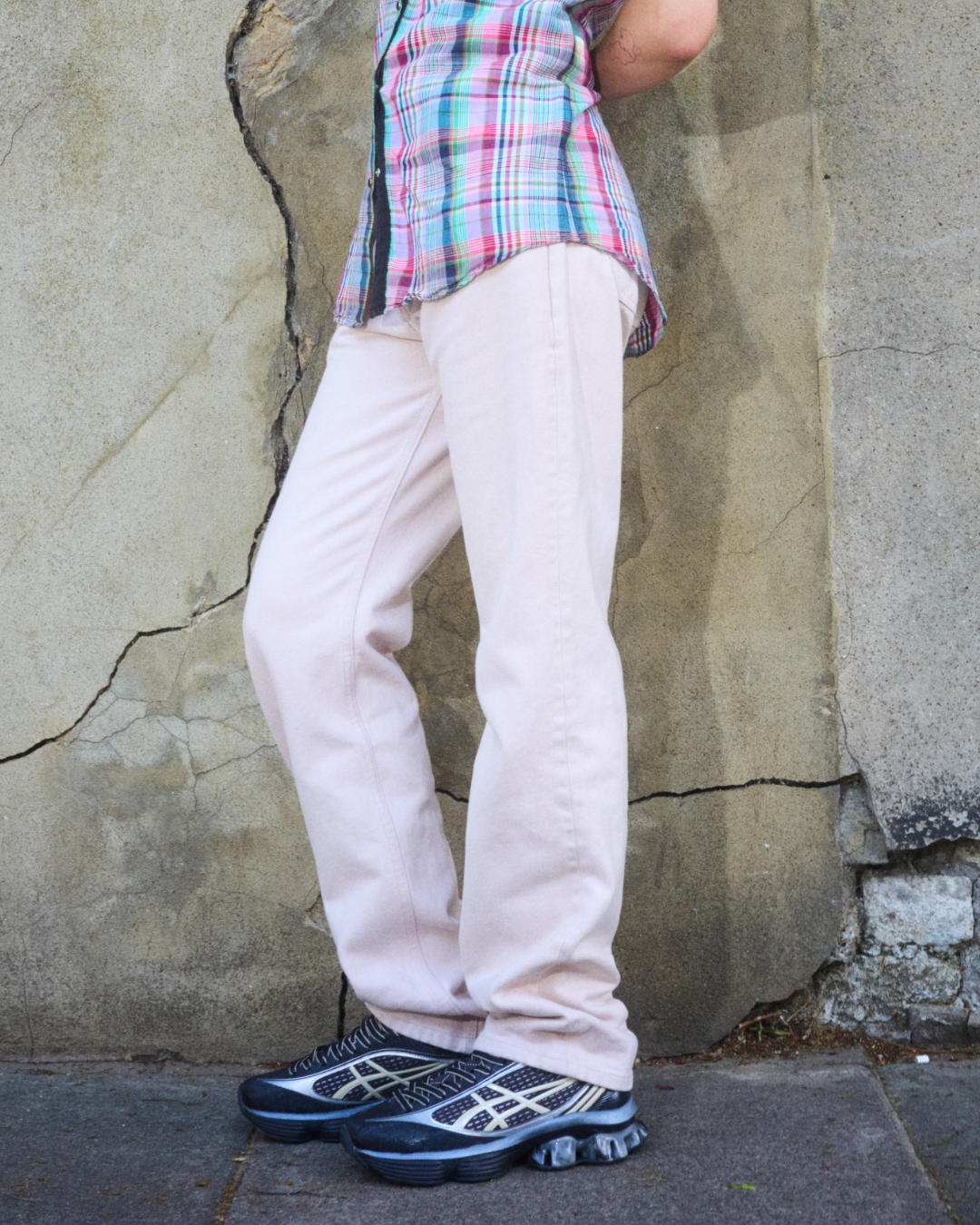 US6-S GEL-KINETIC FLUENT, una nueva silueta curated by Kiko Kostadinov ...