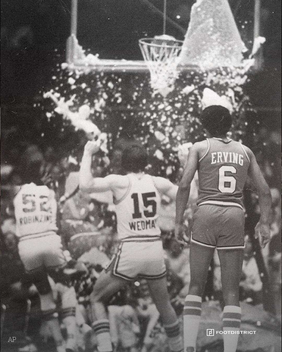 “Shattered Backboard”: Air Jordan 1 and the Story of Smashed Rings ...