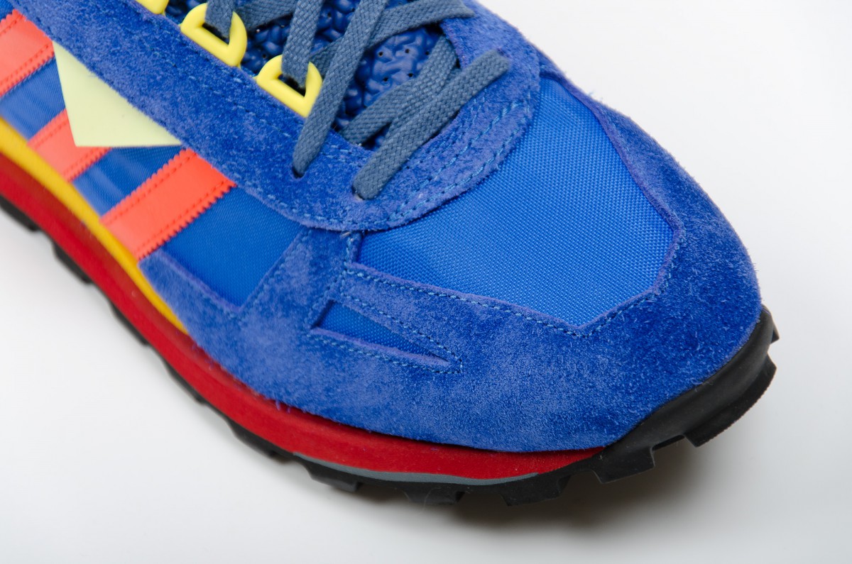 La zapatilla que parece un coche de carreras: adidas Racing 1.0 ...