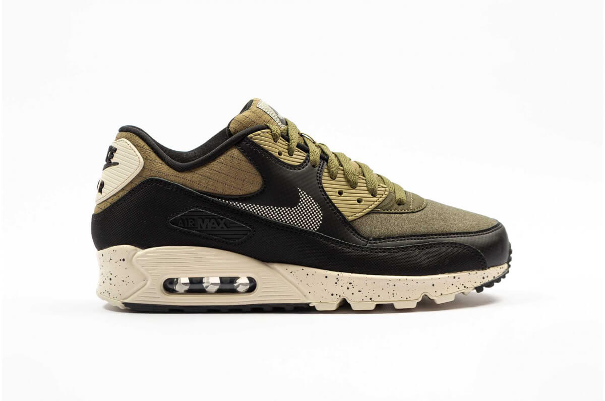 Must-Have Maxes: 8 Nike Air Max Models You Must Own! – BLOG | FOOTDISTRICT